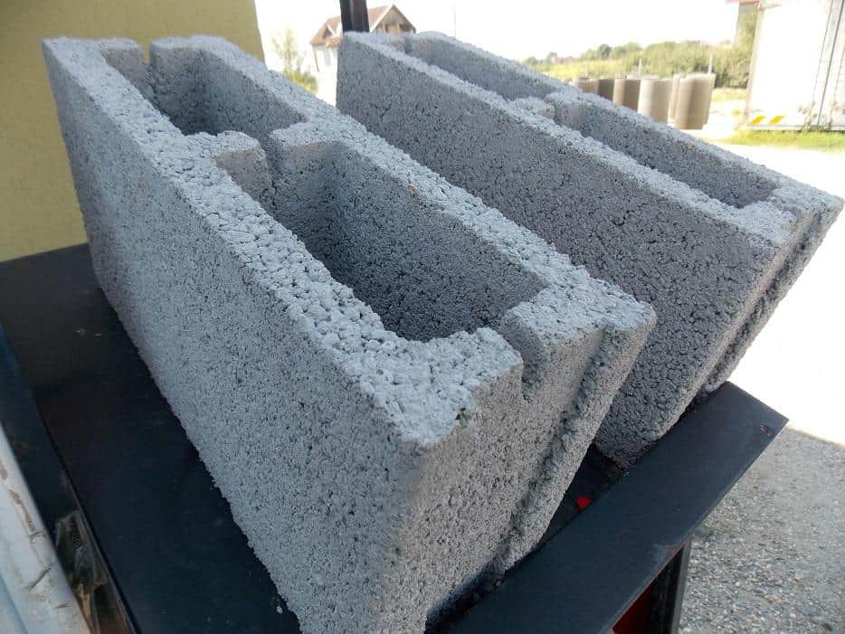 Boltari zidarie constructii si tuburi beton ️ Mica Publicitate